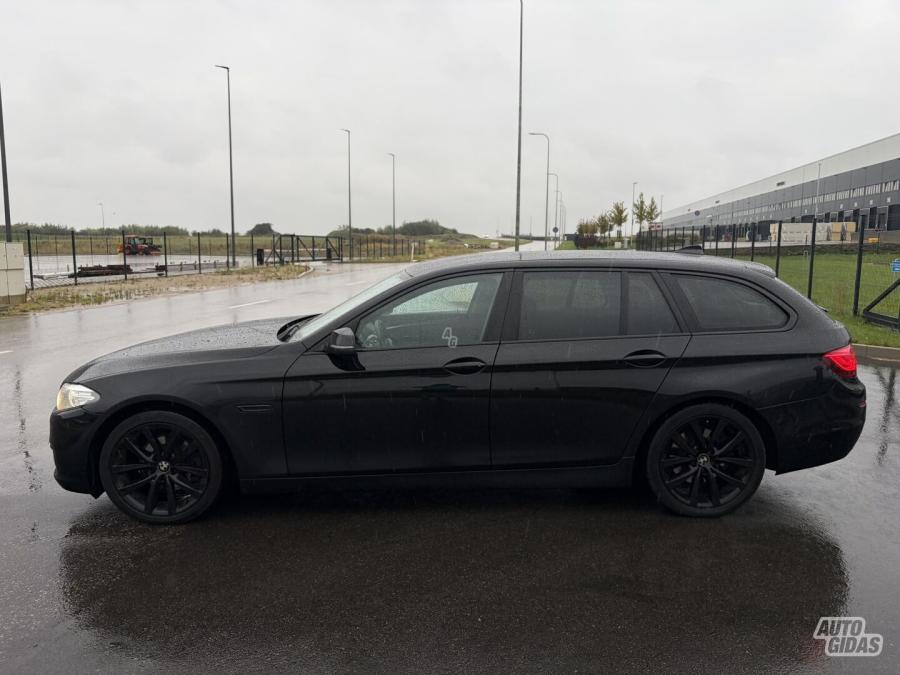 Melns BMW 520 2013 Kauņa, ar dzinēja tilpumu 2.00 L un nobraukumu 304 tūkst. km par 7390 €, foto 4 vietnē AUTOMOTO.COM.LV