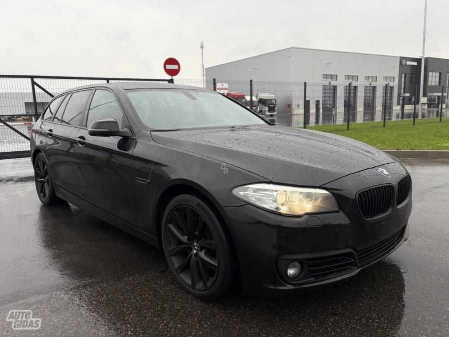 Melns BMW 520 2013 Kauņa, ar dzinēja tilpumu 2.00 L un nobraukumu 304 tūkst. km par 7390 €, foto 6 vietnē AUTOMOTO.COM.LV