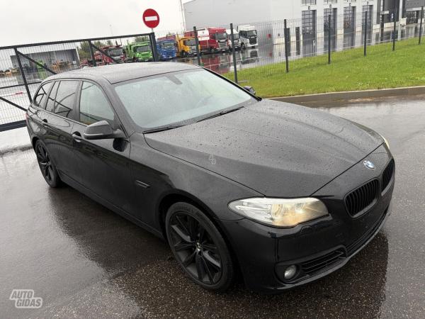 Black BMW 520 2013 in Kaunas, with an engine capacity of 2.00 L and mileage of 304 thousand km for 7390 €, photo 8 on AUTOMOTO.COM.LV