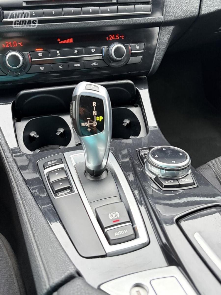 Melns BMW 520 2013 Kauņa, ar dzinēja tilpumu 2.00 L un nobraukumu 304 tūkst. km par 7390 €, foto 21 vietnē AUTOMOTO.COM.LV