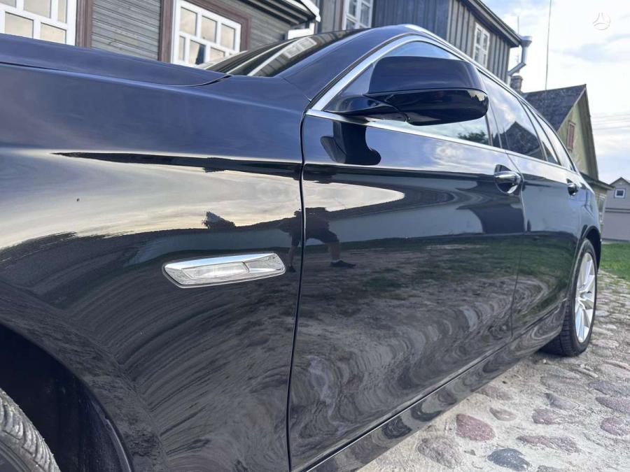 Melns BMW 520 2013 Kaišiadorys, ar dzinēja tilpumu 2.00 L un nobraukumu 276 tūkst. km par 7650 €, foto 12 vietnē AUTOMOTO.COM.LV