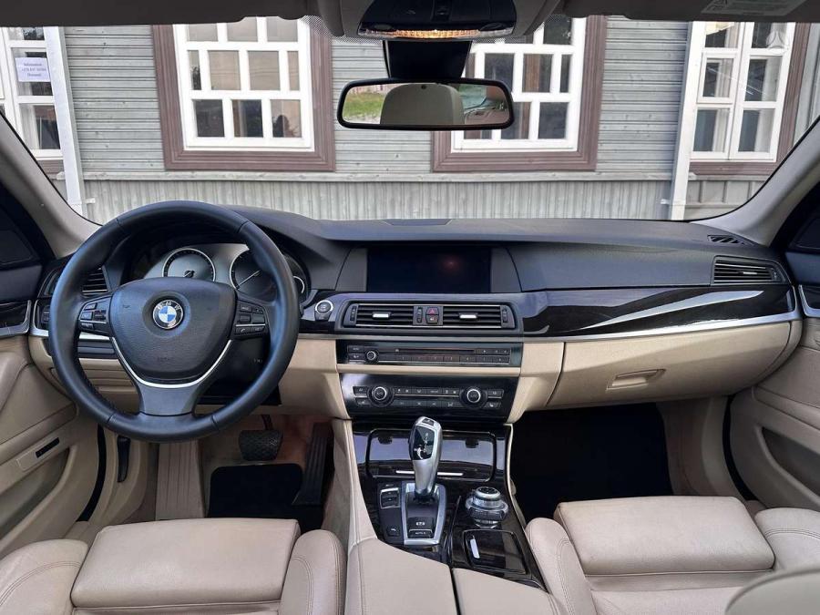 Melns BMW 520 2013 Kaišiadorys, ar dzinēja tilpumu 2.00 L un nobraukumu 276 tūkst. km par 7650 €, foto 23 vietnē AUTOMOTO.COM.LV