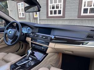 Melns BMW 520 2013 Kaišiadorys, ar dzinēja tilpumu 2.00 L un nobraukumu 276 tūkst. km par 7650 €, foto 24 vietnē AUTOMOTO.COM.LV