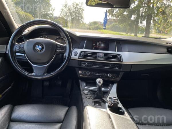 Melns BMW 520 2014 Saldus, ar dzinēja tilpumu 2.00 L un nobraukumu 203 tūkst. km par 9250 €, foto 5 vietnē AUTOMOTO.COM.LV