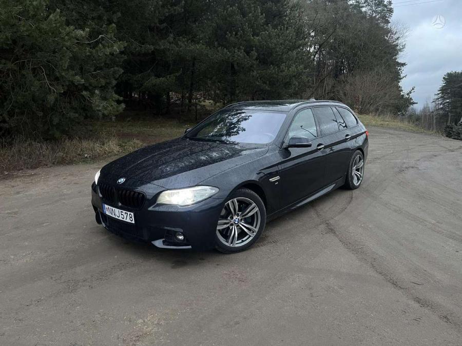 Black BMW 520 2014 in Vilnius, with an engine capacity of 2.00 L and mileage of 352 thousand km for 11500 €, photo 2 on AUTOMOTO.COM.LV
