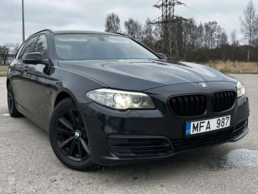 Black BMW 520 2014 in Utena, with an engine capacity of 2.00 L and mileage of 260 thousand km for 9500 €, photo 1 on AUTOMOTO.COM.LV