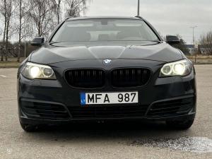 Black BMW 520 2014 in Utena, with an engine capacity of 2.00 L and mileage of 260 thousand km for 9500 €, photo 5 on AUTOMOTO.COM.LV