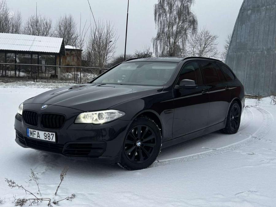 Melns BMW 520 2014 Utena, ar dzinēja tilpumu 2.00 L un nobraukumu 262 tūkst. km par 9500 €, foto 2 vietnē AUTOMOTO.COM.LV