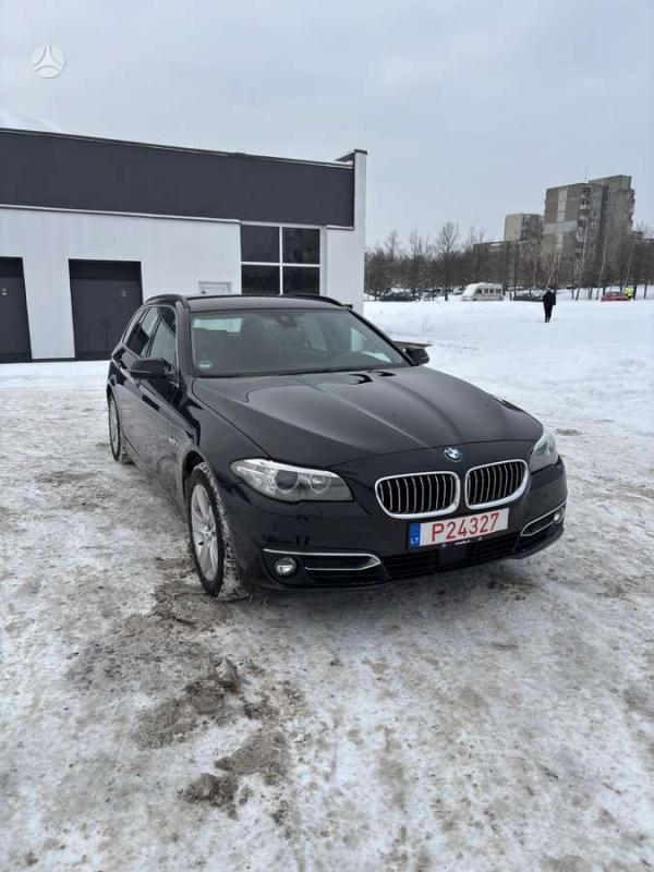 Black BMW 520 2014 in Elektrenai, with an engine capacity of 2.00 L and mileage of 304 thousand km for 9300 €, photo 1 on AUTOMOTO.COM.LV