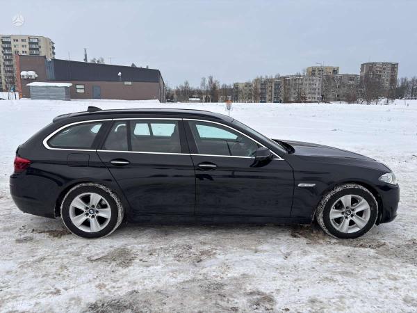 Black BMW 520 2014 in Elektrenai, with an engine capacity of 2.00 L and mileage of 304 thousand km for 9300 €, photo 6 on AUTOMOTO.COM.LV
