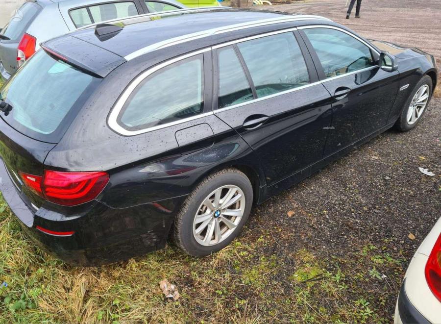 Black BMW 520 2014 in Taurage, with an engine capacity of 2.00 L and mileage of 269 thousand km for 7800 €, photo 4 on AUTOMOTO.COM.LV