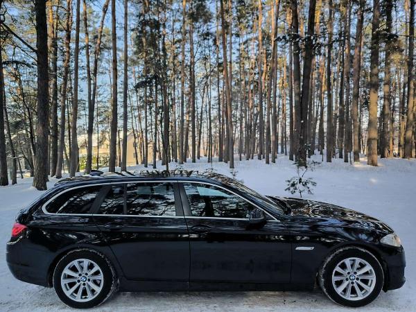 Black BMW 520 2014 in Trakai, with an engine capacity of 2.00 L and mileage of 344 thousand km for 6999 €, photo 5 on AUTOMOTO.COM.LV