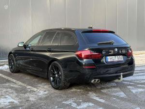 Black BMW 520 2014 in Vilnius, with an engine capacity of 2.00 L and mileage of 254 thousand km for 9950 €, photo 4 on AUTOMOTO.COM.LV
