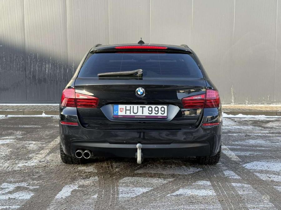 Black BMW 520 2014 in Vilnius, with an engine capacity of 2.00 L and mileage of 254 thousand km for 9950 €, photo 5 on AUTOMOTO.COM.LV