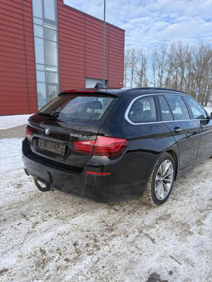 Melns BMW 520 2014 Vilkaviškis, ar dzinēja tilpumu 2.00 L un nobraukumu 333 tūkst. km par 7890 €, foto 16 vietnē AUTOMOTO.COM.LV