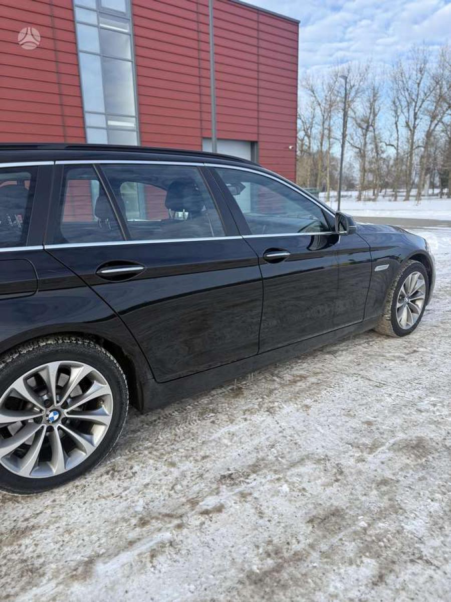 Melns BMW 520 2014 Vilkaviškis, ar dzinēja tilpumu 2.00 L un nobraukumu 333 tūkst. km par 7890 €, foto 17 vietnē AUTOMOTO.COM.LV