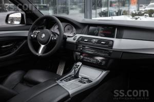 Black BMW 520 2014 in Dobele, with an engine capacity of 2.00 L and mileage of 257 thousand km for 12850 €, photo 14 on AUTOMOTO.COM.LV