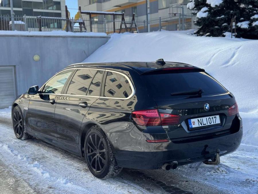 Black BMW 520 2014 in Vilnius, with an engine capacity of 2.00 L and mileage of 246 thousand km for 10500 €, photo 6 on AUTOMOTO.COM.LV