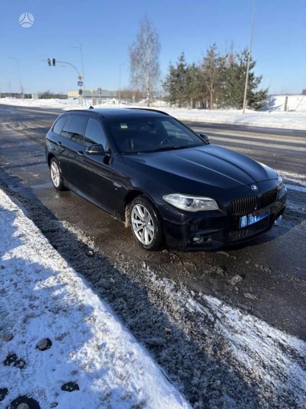 Black BMW 520 2014 in Panevezys, with an engine capacity of 2.00 L and mileage of 235 thousand km for 12000 €, photo 3 on AUTOMOTO.COM.LV