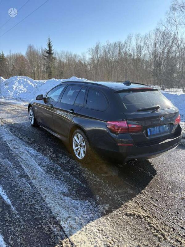 Black BMW 520 2014 in Panevezys, with an engine capacity of 2.00 L and mileage of 235 thousand km for 12000 €, photo 6 on AUTOMOTO.COM.LV