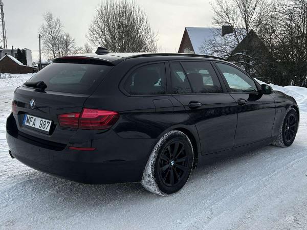 Black BMW 520 2014 in Utena, with an engine capacity of 2.00 L and mileage of 265 thousand km for 9200 €, photo 1 on AUTOMOTO.COM.LV
