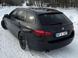 Black BMW 520 2014 in Utena, with an engine capacity of 2.00 L and mileage of 265 thousand km for 9200 €, photo 3 on AUTOMOTO.COM.LV