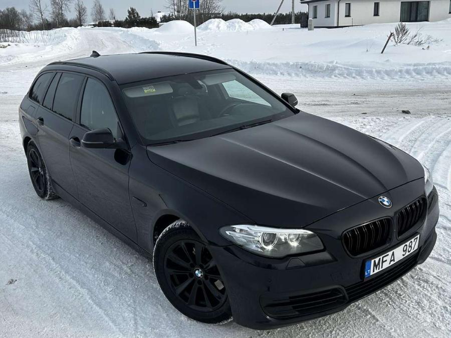 Black BMW 520 2014 in Utena, with an engine capacity of 2.00 L and mileage of 265 thousand km for 9200 €, photo 4 on AUTOMOTO.COM.LV