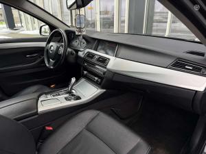 Black BMW 520 2014 in Vilnius, with an engine capacity of 2.00 L and mileage of 276 thousand km for 11000 €, photo 13 on AUTOMOTO.COM.LV