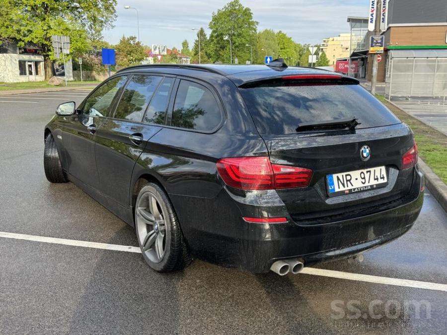 Melns BMW 520 2014 Rīga, ar dzinēja tilpumu 2.00 L un nobraukumu 287 tūkst. km par 12500 €, foto 5 vietnē AUTOMOTO.COM.LV