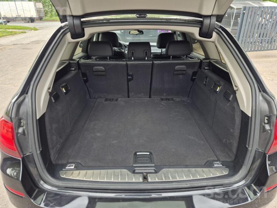 Melns BMW 520 2014 Rīga, ar dzinēja tilpumu 2.00 L un nobraukumu 280 tūkst. km par 11490 €, foto 15 vietnē AUTOMOTO.COM.LV
