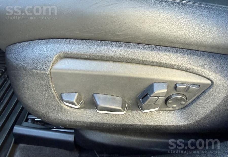 Melns BMW 520 2014 Rīga, ar dzinēja tilpumu 2.00 L un nobraukumu 239 tūkst. km par 12800 €, foto 27 vietnē AUTOMOTO.COM.LV
