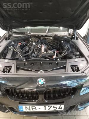 Melns BMW 520 2014 Rīga, ar dzinēja tilpumu 2.00 L un nobraukumu 239 tūkst. km par 12800 €, foto 30 vietnē AUTOMOTO.COM.LV