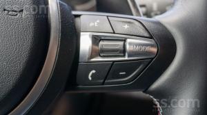 Black BMW 520 2014 in Riga, with an engine capacity of 2.00 L and mileage of 280 thousand km for 11490 €, photo 21 on AUTOMOTO.COM.LV