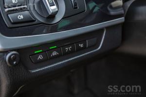 Melns BMW 520 2014 Tukums, ar dzinēja tilpumu 2.00 L un nobraukumu 260 tūkst. km par 13490 €, foto 19 vietnē AUTOMOTO.COM.LV
