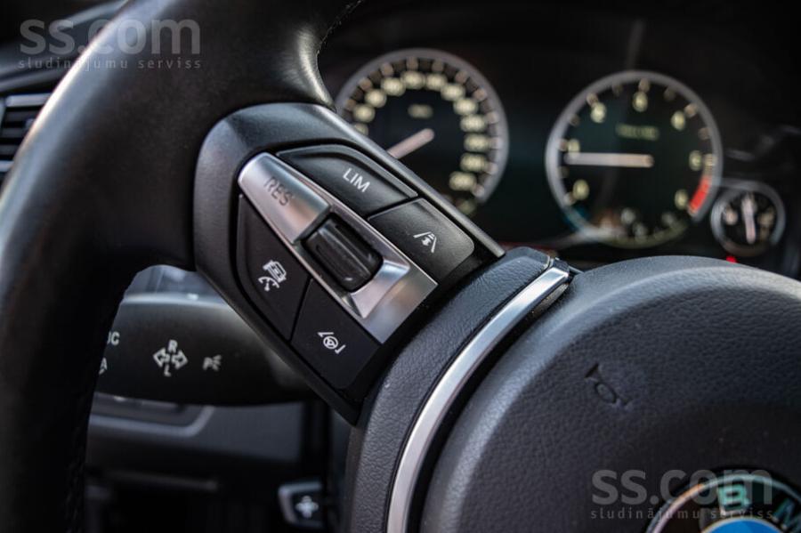 Melns BMW 520 2014 Tukums, ar dzinēja tilpumu 2.00 L un nobraukumu 260 tūkst. km par 13490 €, foto 21 vietnē AUTOMOTO.COM.LV