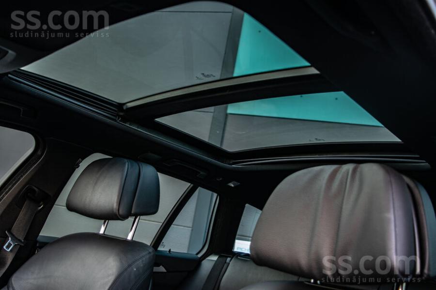Melns BMW 520 2014 Tukums, ar dzinēja tilpumu 2.00 L un nobraukumu 260 tūkst. km par 13490 €, foto 25 vietnē AUTOMOTO.COM.LV