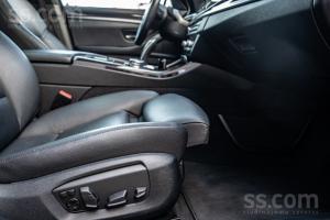 Melns BMW 520 2014 Tukums, ar dzinēja tilpumu 2.00 L un nobraukumu 260 tūkst. km par 13490 €, foto 27 vietnē AUTOMOTO.COM.LV