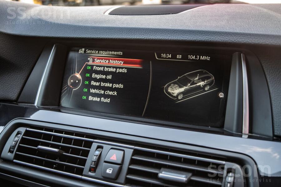 Melns BMW 520 2014 Tukums, ar dzinēja tilpumu 2.00 L un nobraukumu 260 tūkst. km par 13490 €, foto 30 vietnē AUTOMOTO.COM.LV