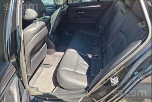 Black BMW 520 2014 in Riga, with an engine capacity of 2.00 L and mileage of 300 thousand km for 10700 €, photo 6 on AUTOMOTO.COM.LV