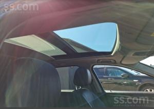 Black BMW 520 2014 in Riga, with an engine capacity of 2.00 L and mileage of 300 thousand km for 10700 €, photo 10 on AUTOMOTO.COM.LV