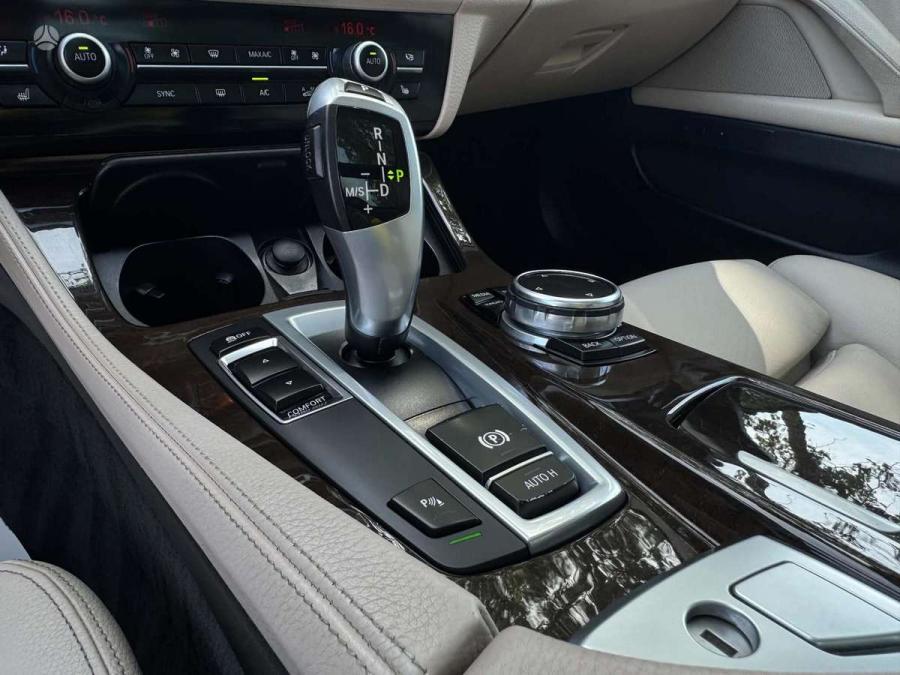 Melns BMW 520 2014 Utena, ar dzinēja tilpumu 2.00 L un nobraukumu 280 tūkst. km par 7990 €, foto 13 vietnē AUTOMOTO.COM.LV