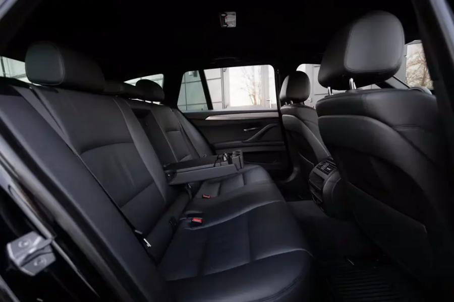 Melns BMW 520 2014 Jelgava, ar dzinēja tilpumu 2.00 L un nobraukumu 225 tūkst. km par 13950 €, foto 13 vietnē AUTOMOTO.COM.LV
