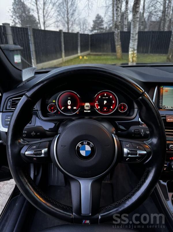 Melns BMW 520 2014 Liepāja, ar dzinēja tilpumu 2.00 L un nobraukumu 257 tūkst. km par 9995 €, foto 4 vietnē AUTOMOTO.COM.LV