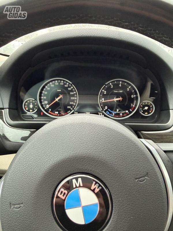 Black BMW 520 2014 in Vilnius, with an engine capacity of 2.00 L and mileage of 217 thousand km for 12936 €, photo 5 on AUTOMOTO.COM.LV
