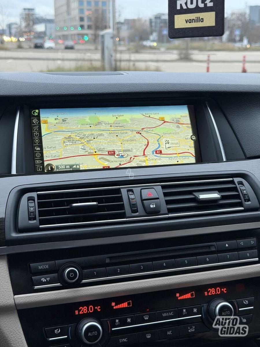 Black BMW 520 2014 in Vilnius, with an engine capacity of 2.00 L and mileage of 217 thousand km for 12936 €, photo 13 on AUTOMOTO.COM.LV