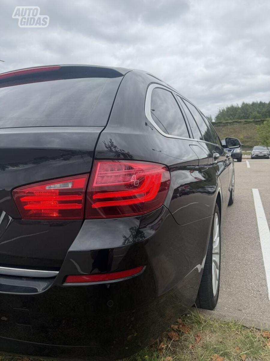 Black BMW 520 2014 in Vilnius, with an engine capacity of 2.00 L and mileage of 217 thousand km for 12936 €, photo 16 on AUTOMOTO.COM.LV