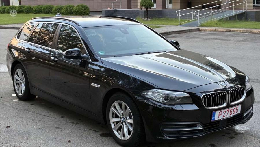 Black BMW 520 2014 in Druskininkai, with an engine capacity of 2.00 L and mileage of 271 thousand km for 9700 €, photo 5 on AUTOMOTO.COM.LV
