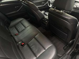 Black BMW 520 2014 in Druskininkai, with an engine capacity of 2.00 L and mileage of 271 thousand km for 9700 €, photo 19 on AUTOMOTO.COM.LV