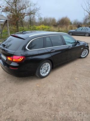 Black BMW 520 2014 in Jurmala, with an engine capacity of 2.00 L and mileage of 207 thousand km for 8100 €, photo 4 on AUTOMOTO.COM.LV
