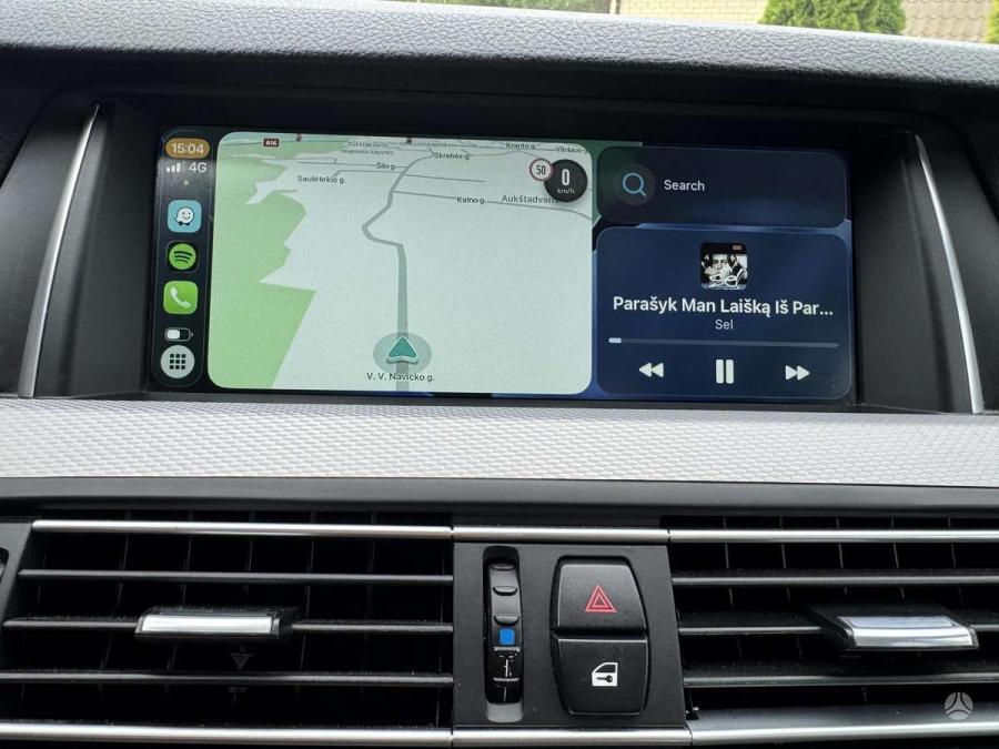 Melns BMW 520 2014 Trakai, ar dzinēja tilpumu 2.00 L un nobraukumu 269 tūkst. km par 12900 €, foto 14 vietnē AUTOMOTO.COM.LV